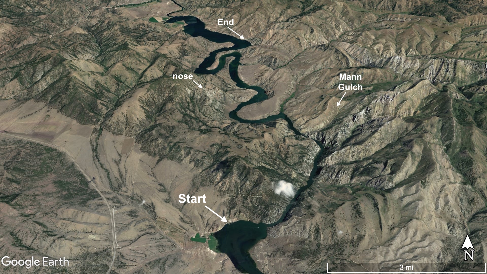 Kayaking on the Missouri River north of Helena – Big Sky Walker